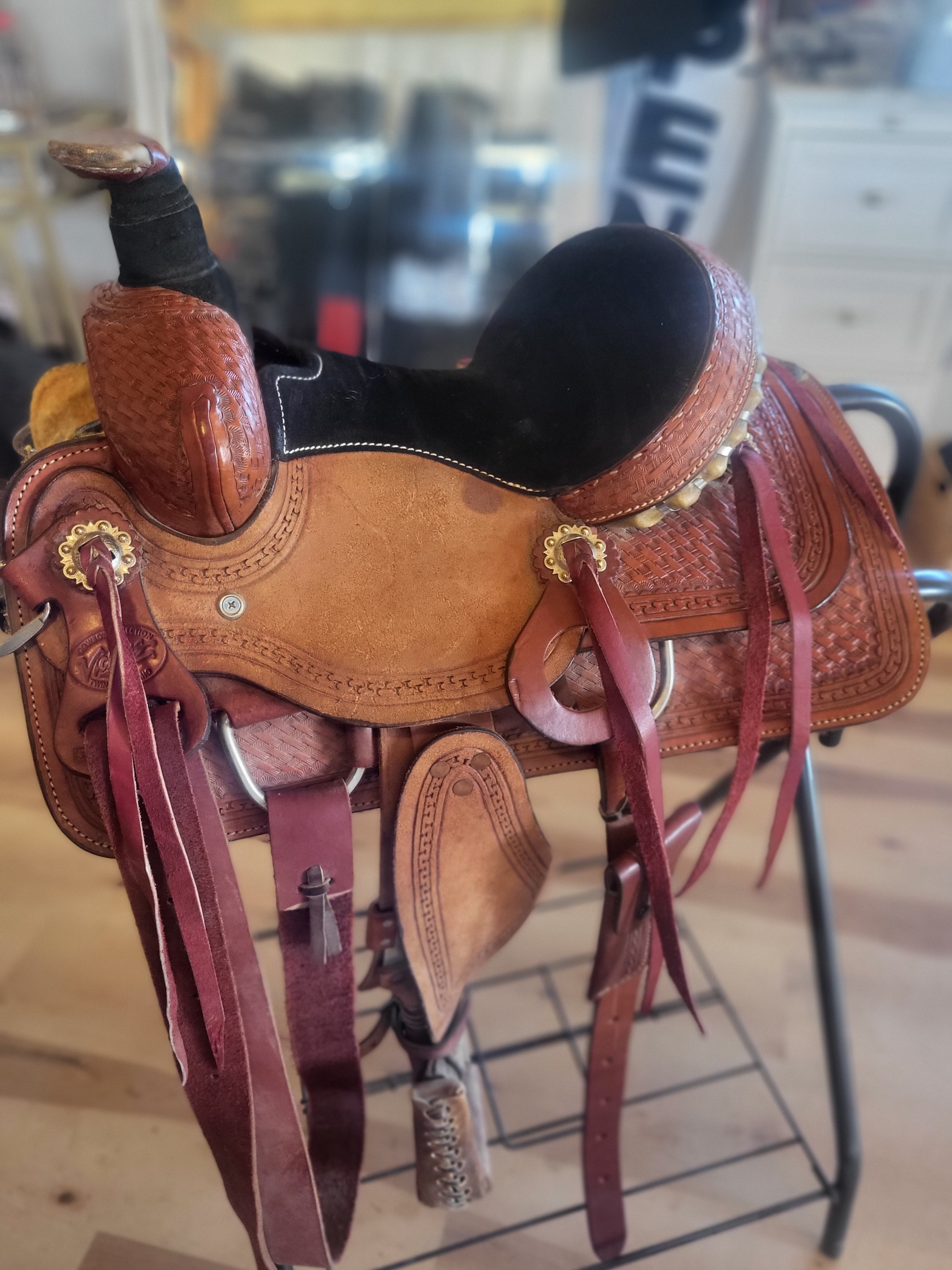 Vicker's Kids Western Saddle – Sun Valley Saddlery